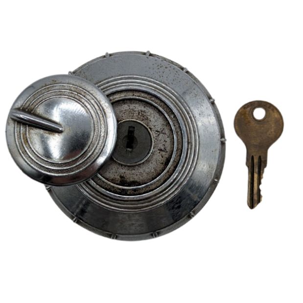 Locking Gas Cap With Key - Parry's Vintage