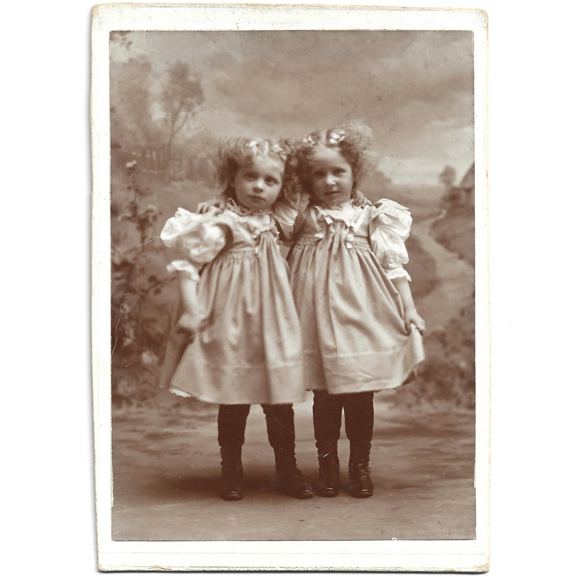Creepy Twins Cabinet Card Photograph - Parry's Vintage